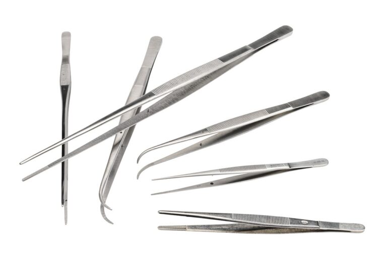 Commonly Used Forceps and How to Choose the Right One - Rigor Instruments